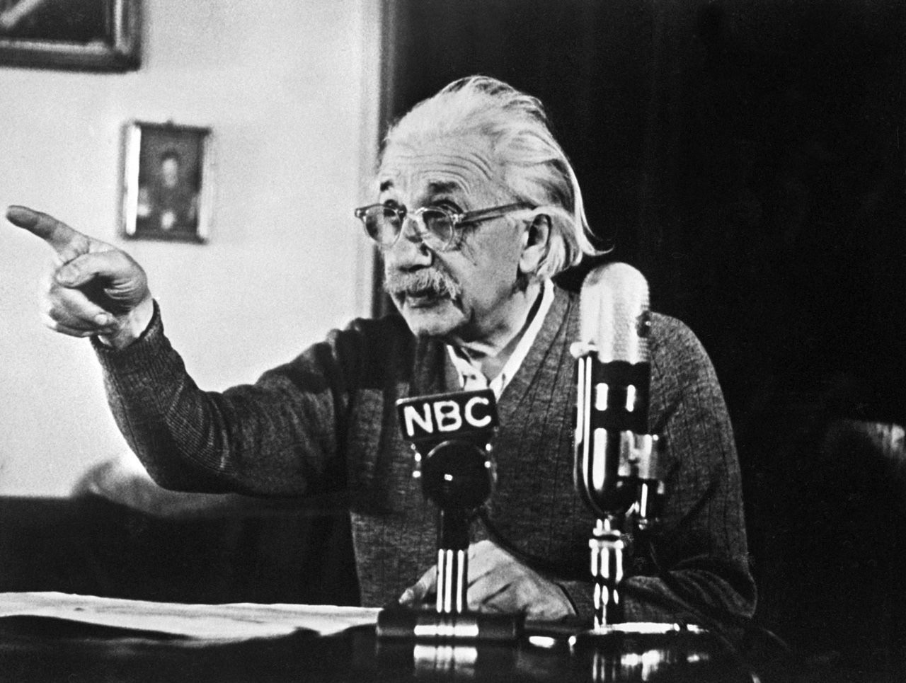 Albert Einstein, COVID-19 and the crisis - Opportimes